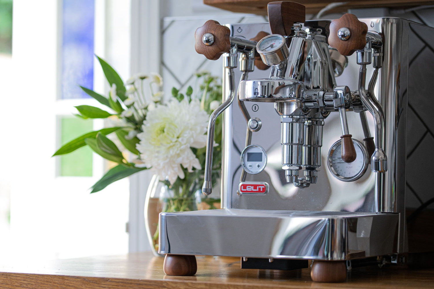 Outlet - Bella Barista